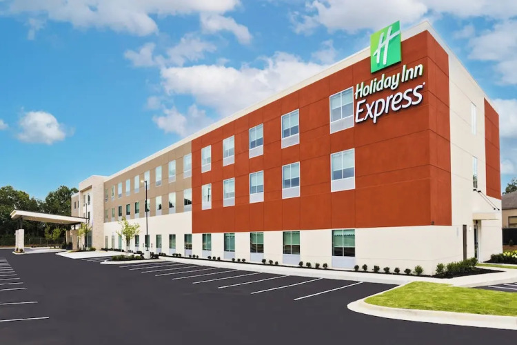 Holiday Inn Express Columbus Northeast, An Ihg Hotel - Columbus, GA