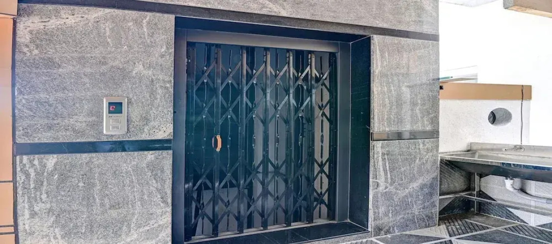 Fabhotel Srinivasa Guest House - Tirupati