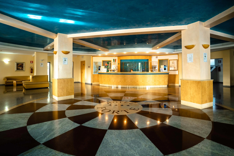 Apulia Hotels Forte Club Di Scalea - Scalea