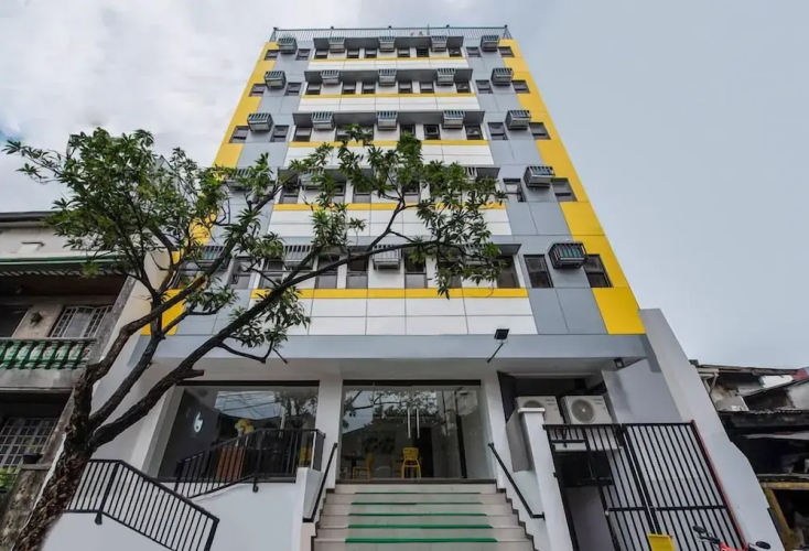 Nest Fort Bgc - Makati