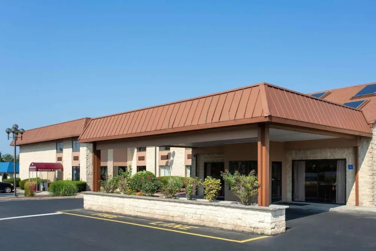 Days Inn Hillsborough - Somerville, NJ
