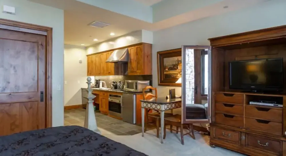 Shooting Star Lodge At Deer Valley Resort - Studio #102 Hotel Room - Park City, UT