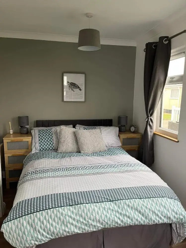 Seasideescape-2br-sleeps4-parking-petsok-fireplace - Bridlington