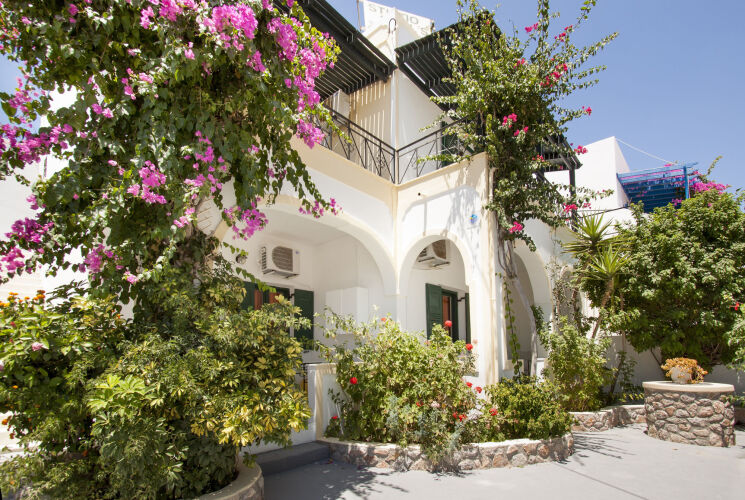Paul's Studio - Santorin
