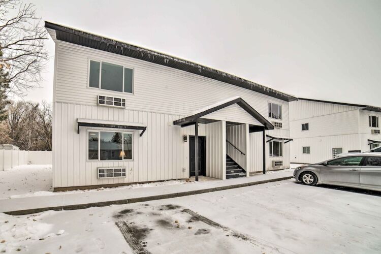 Cozy Blackfoot Apartment: Pets Welcome! - Basalt, ID