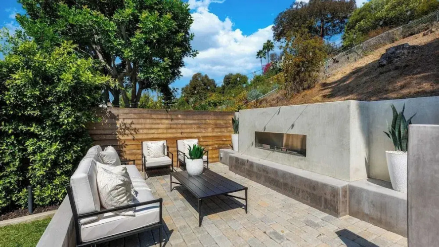 Spanish-inspired Mission Viejo Home With Courtyard Firepit & Backyard Dining Casa Cordero By Avantstay - Mission Viejo, CA