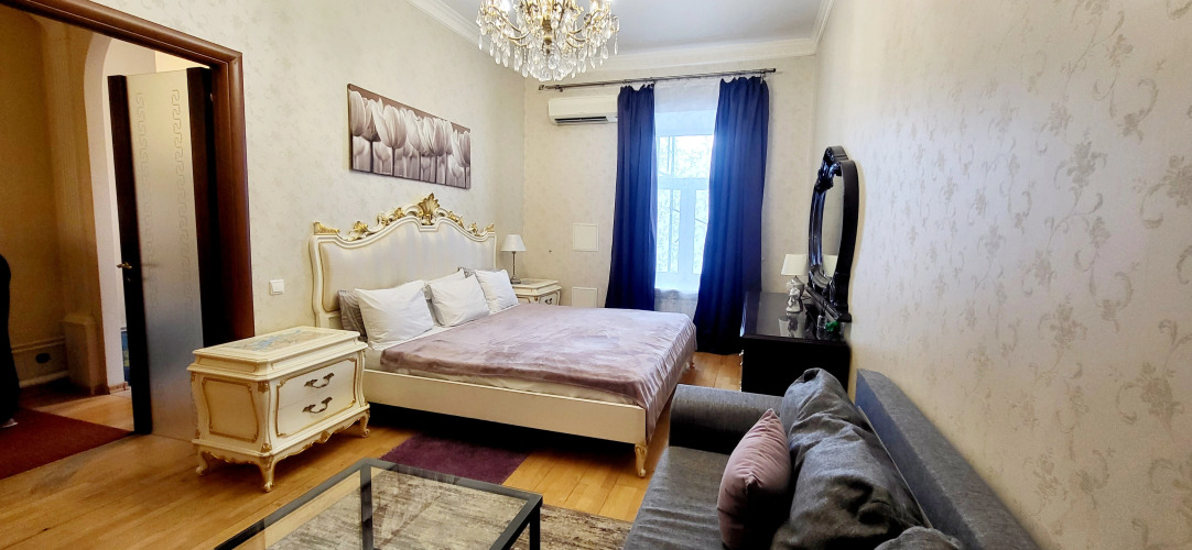 Istoricheskaya Odnushka Na Nevskom Prospekte Flat - Sint-Petersburg