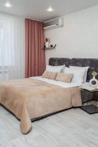 Na Saratovskom Shosse Flat - Балаково