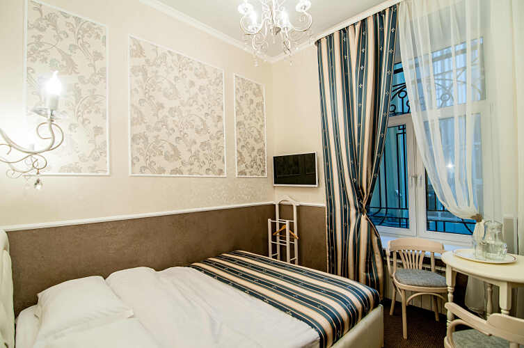 Hotel Blues Na Staronevskom - St. Petersburg ilçe