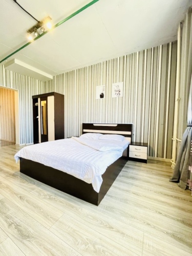 S Vidom Na Gorod Na Krestinskogo 35 Apartments - Yekaterinburg