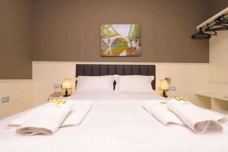 Aria Hotel - Tirana