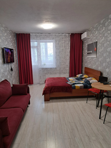 Komfortnaya Studiya U Metro Botanicheskaya Flat - Yekaterinburg