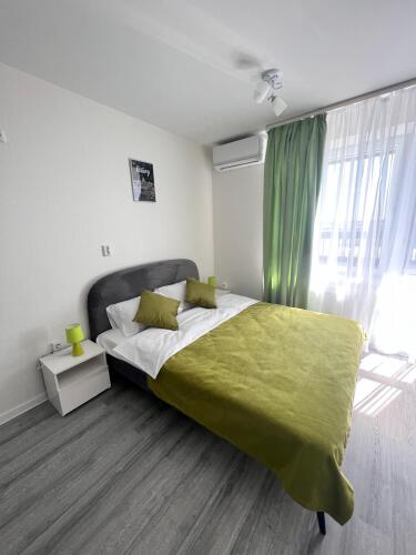 Uyutnaya Studiya V 10 Minutakh Ot Naberezhnoy Flat - Saint Petersburg