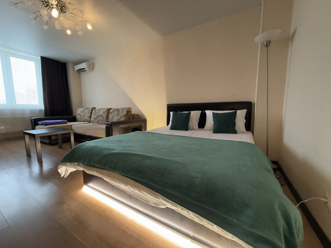 Tut Khorosho Na Schorsa 103 5 Flat - Yekaterinburg