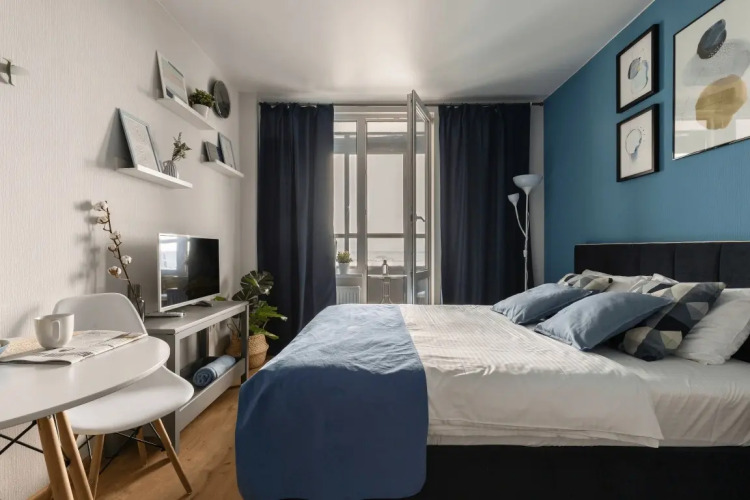 Apartments Uluchshennye S Balkonom I Vidom Na Gorod Morskoy Fasad - Saint Petersburg, Russia