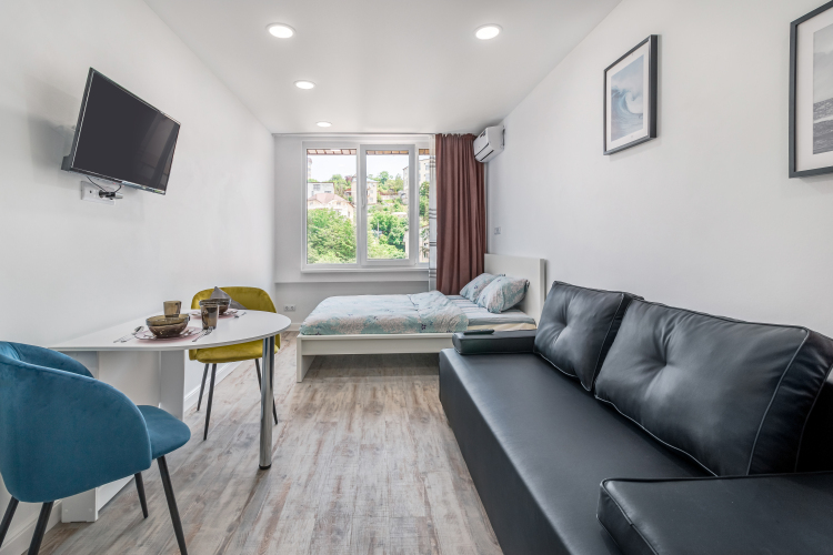 Sovremennaya Studiya Flat - Sochi