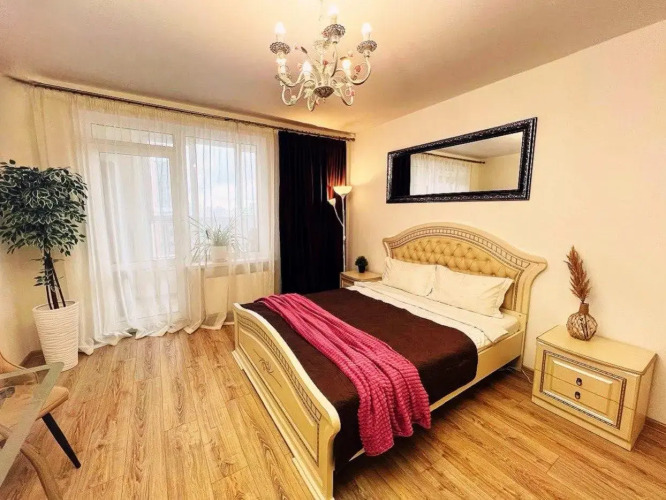 V Yekaterinburge Apartments - Yekaterinburg