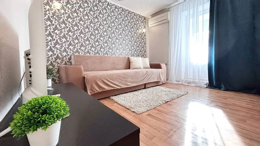 Bolshaya 2-kh Komnatnaya V Rayone Dvortsa Sporta Flat - Samara