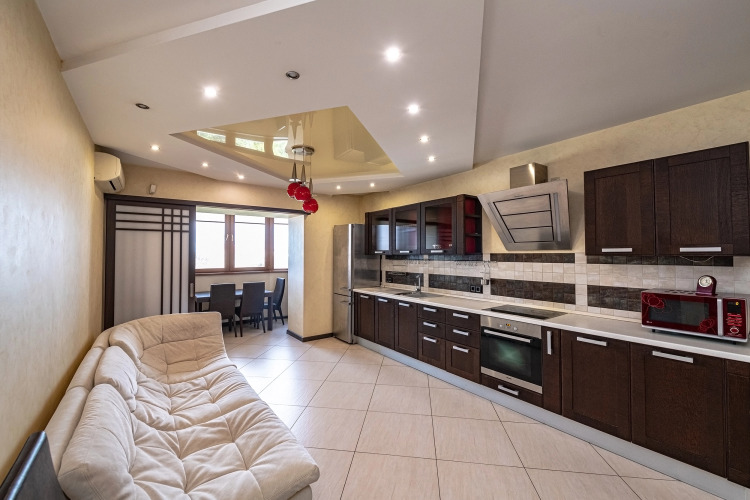 Prostornaya Na Partizanskom Prospekte 52 Flat - Владивосток