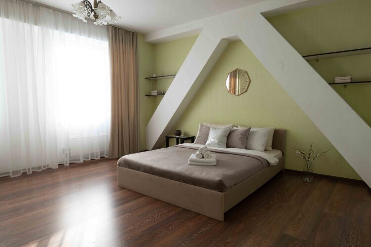 S Vidom Ryadom S Parkom Flat - Yekaterinburg