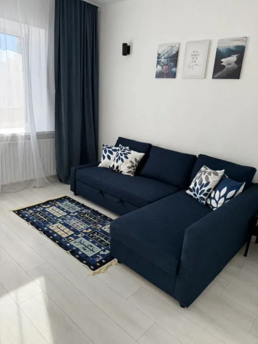 S Novym Covremennym Pemontom I Novoy Tekhnikoj Flat - Миасс