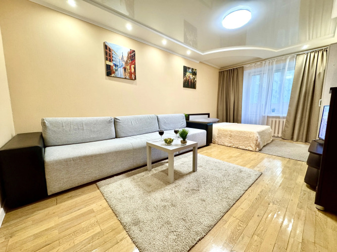 Uyutnaya Dvushka V Istoricheskom Tsentre Samary Ryadom S Naberezhnoy Reki Volga Na Leninskoy, 310 Flat - Samara