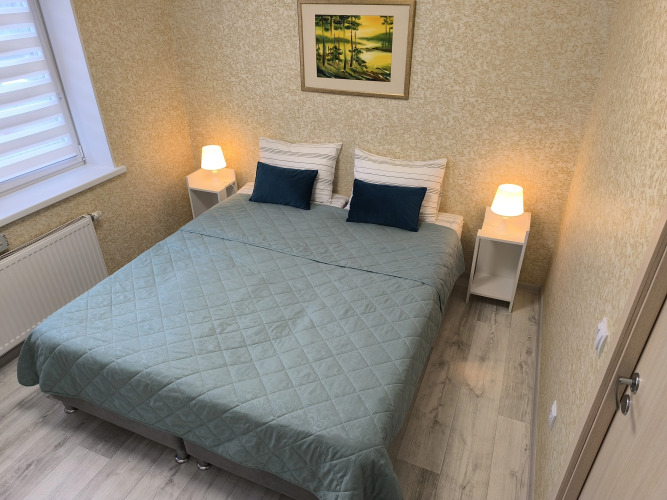 Yevrodvushka Na Pervom Etazhe S Balkonom Flat - Петрозаводск