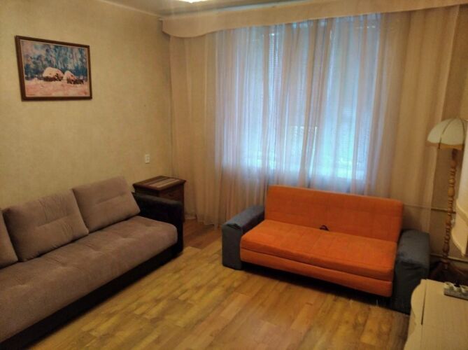 Prostornaya Stalinka Ryadom 7 Bolnitsey Flat - Volgograd