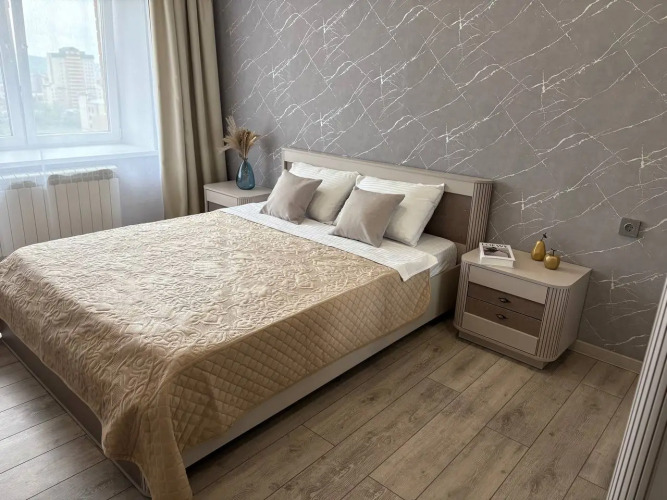 Ot Kompanii Den Noch Na Novobul'varnoj 40 Flat - Чита