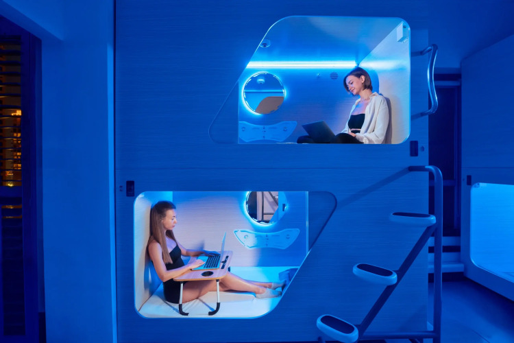 Berloga Capsule Jbr Hostel - Dubai
