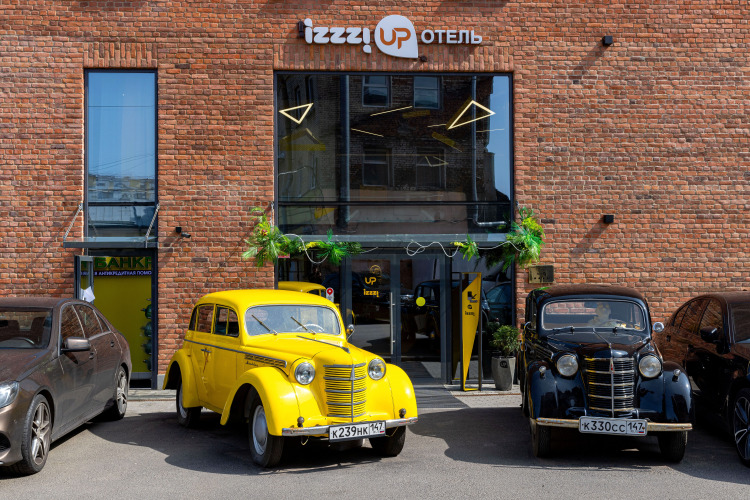 Апарт-отель Izzziup 4* Community L&c - Санкт-Петербург