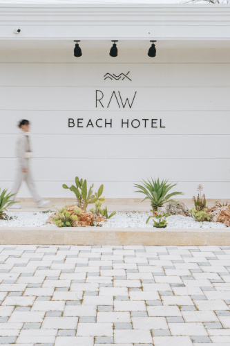 Raw Beach Hotel - Kundu