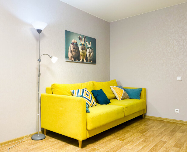 S Yarkimi Aktsentami I Krolikami Na Stile Flat - Сыктывкар
