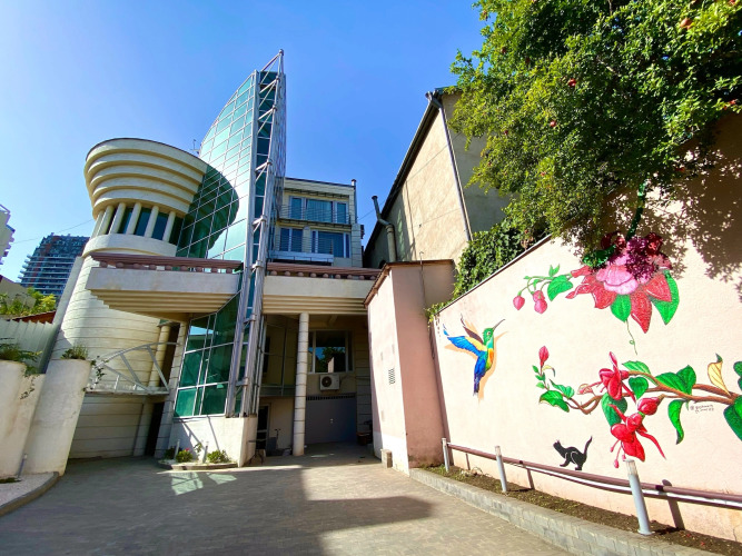 Colibring Nomads Guest House - Tbilissi