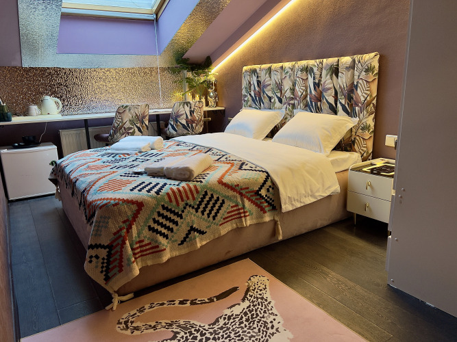 Mansarda- Studiya Dlya Dvoikh Apartments - Saint Petersburg