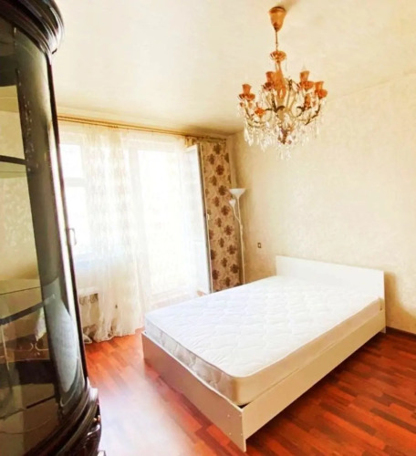 Bolshaya Odnokomnatnaya U Metro 1905 Goda Apartments - Moscú