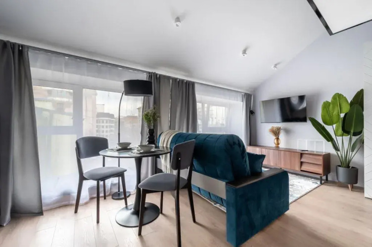 S Mansardoy Na Tverskoy Apartments - Moscú