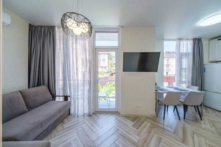 Green Palace 7 S Podogrevaemym Basseynom Krugly God Apartment - Sochi