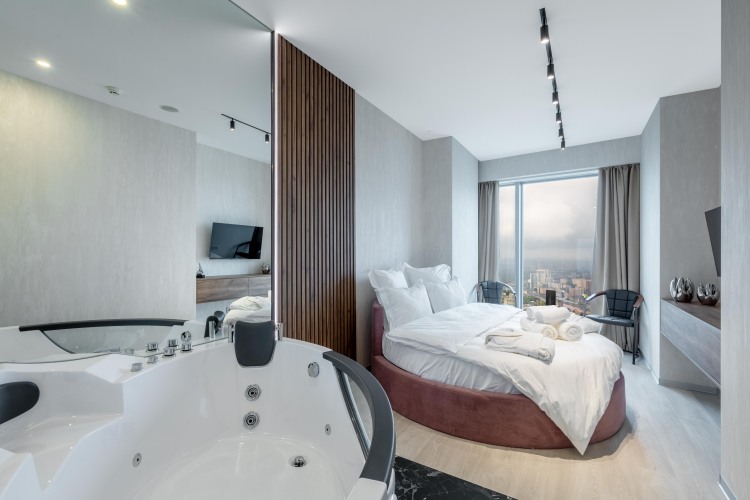 S Dzhakuzi V Moskva-siti Apartments - Moscow