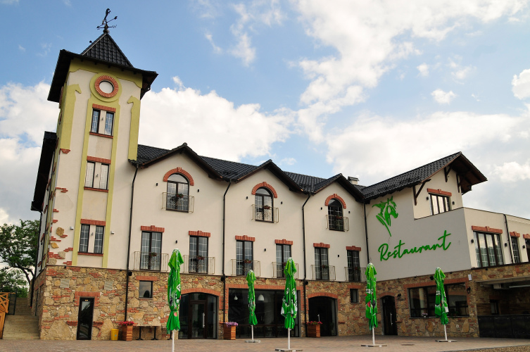Kazak Club Hotel - Chișinău