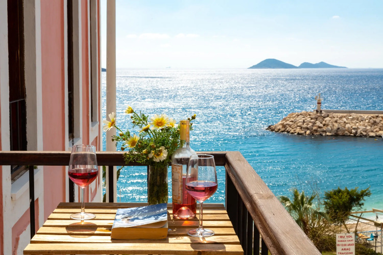 Pembe Apartments - Kalkan