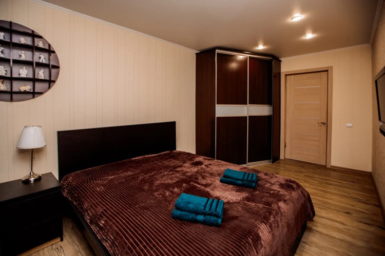 3 Komnatniye Apartments - Южно-Сахалинск