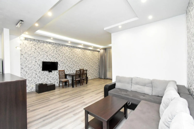 2-k V Novostroyke, Ulitsa In Yerevantsu, Hh399 Flat - Yerevan