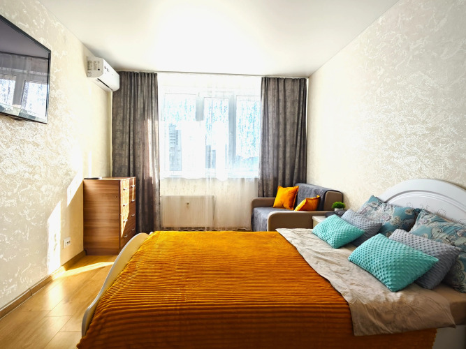 Odnushka U Metro Kozyya Sloboda Apartments - Kazan
