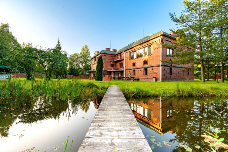 Chastnyij Dom Dom S Bassejnom Saunoj I Ogromnoj Territoriej Private House - Szentpétervár