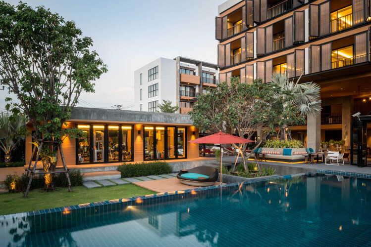 The Silver Palm Wellness Resort Hotel - Bangkok