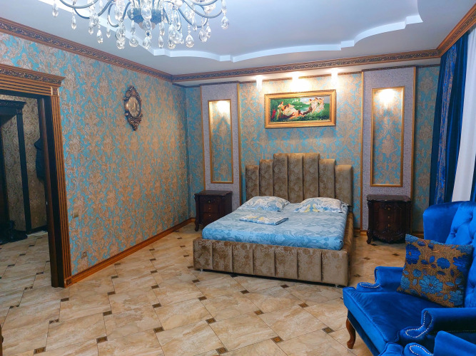 Dvukhkomnatnaya Studiya Premium Flat - Владикавказ