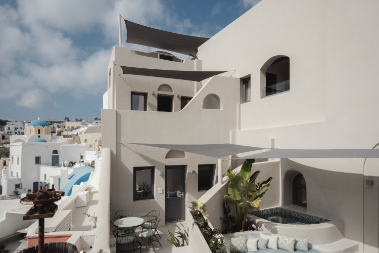 Galaria Serenity Suites - Santorin