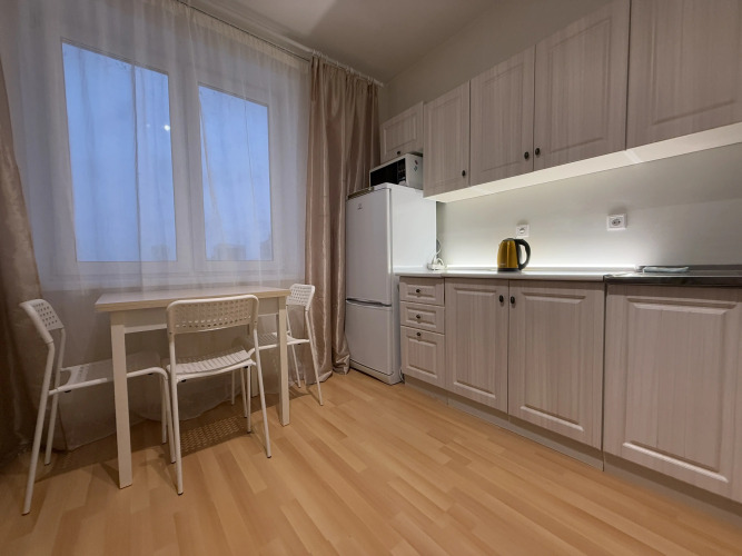 Vmestitelnaya Na Tsiolkovskogo 57 Flat - Yekaterinburg