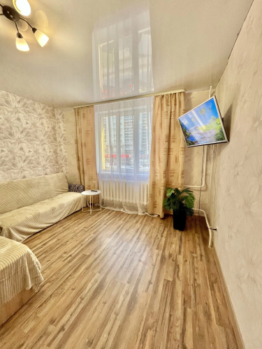 Prostornaya Odnushka Na Mendeleeva Flat - Уфа